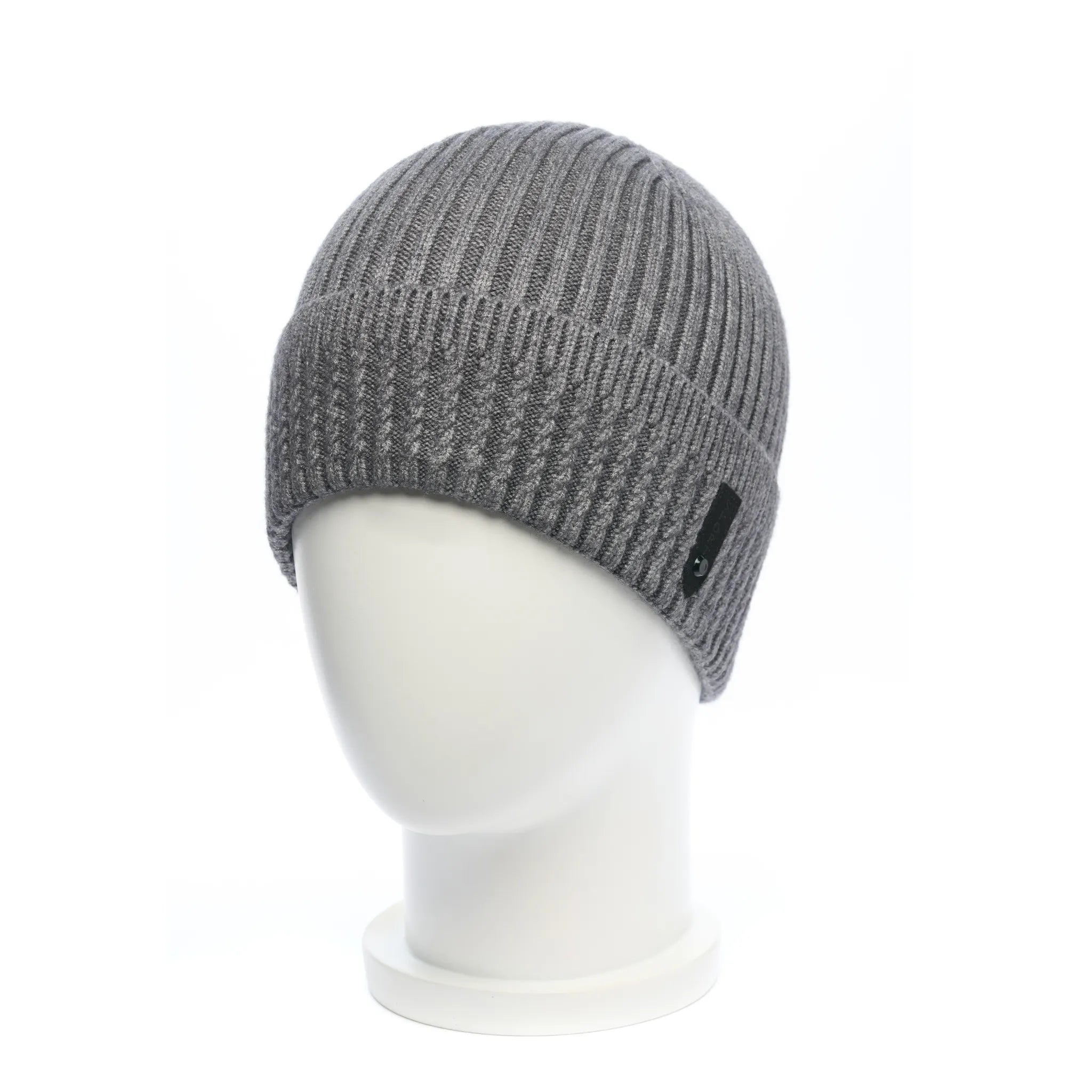 Căciuli bărbați - Descoperă noua colecție pe Zado.ro